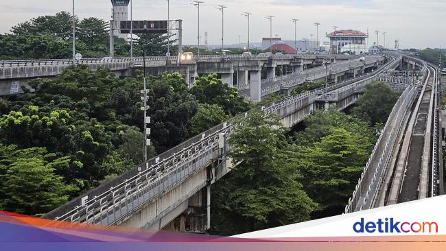 Skytrain Bandara Soetta Berhenti Beroperasi Sementara