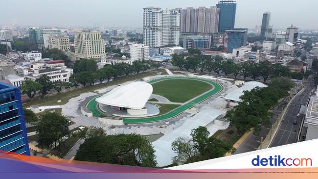 Lapangan Merdeka Medan yang Dirusak Usai Diresmikan