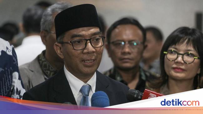 Gebrakan Mendikti Brian, Bahas Efisiensi-Tukin Dosen dengan Pimpinan PTN