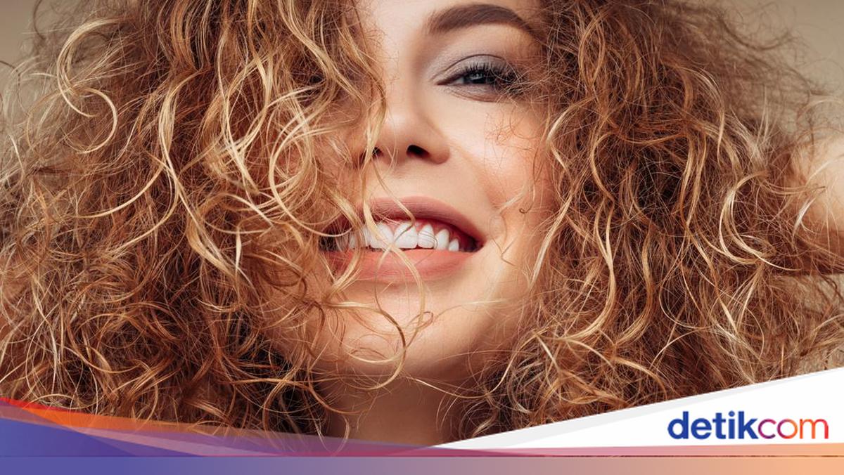Ada 9 Tipe Rambut Keriting, Kenali Bentuk dan Cara Merawatnya