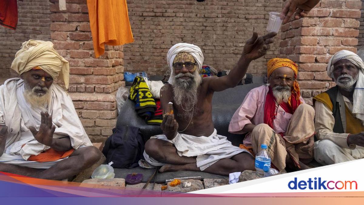Potret Umat Hindu di Nepal Rayakan Festival Shivaratri