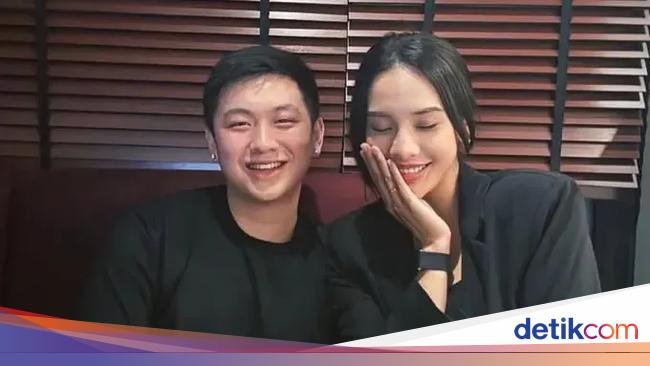 Potret Anya Geraldine dan Tora Widjaja Makin Lengket, Pacaran Nih?