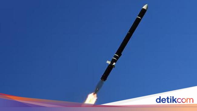 Panas, Korut Luncurkan Rudal di Tengah Latihan Militer AS-Korsel