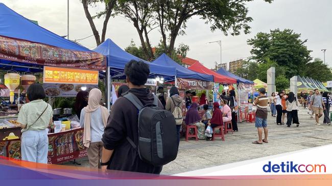 Berburu Kuliner di Aloon-aloon Semarang, Mulai Gudeg hingga Es Teler