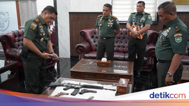 Warga Aceh Selatan Serahkan 4 Senjata Api Sisa Konflik ke TNI