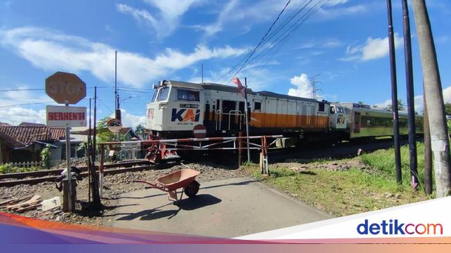 Perlintasan KA Jalan Benteng Ciamis Ditutup Sementara