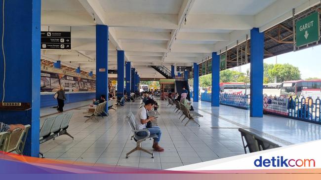 Terminal Kampung Rambutan Masih Sepi, Prediksi Puncak Arus Mudik 27 Maret