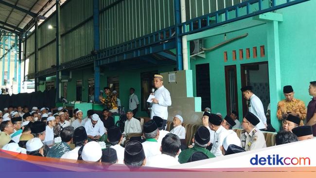 Bahlil Sebut Ada Mafia Tak Mau Rakyat Dikasih Harga LPG 3 Kg Murah Bahlil Sebut Ada Mafia Tak Mau Rakyat Dikasih Harga LPG 3 Kg Murah