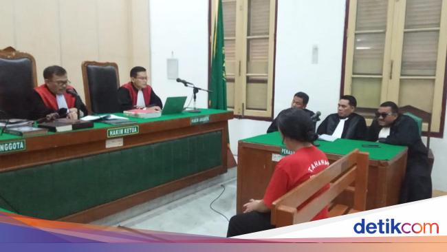 Vonis 34 Bulan Bui Untuk Ratu Entok di Kasus Viral Suruh Yesus Potong ...