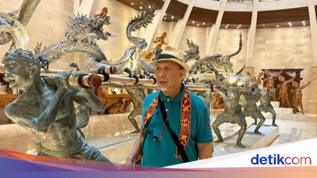Teater Koma Berduka, Aktor dan Penata Rias Subarkah Hadisarjana Meninggal