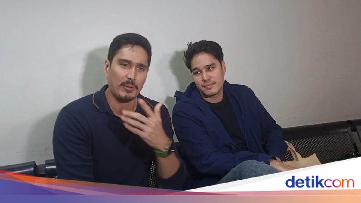Kekompakan Marcel dan Mischa Chandrawinata sebagai Kembar