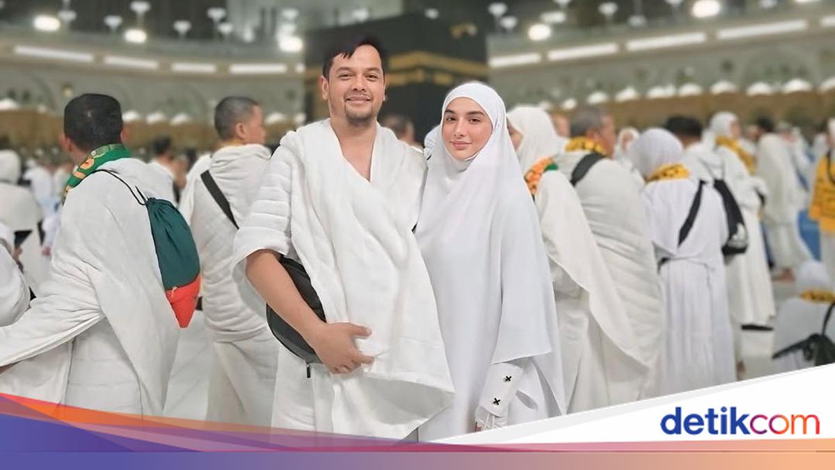 Siva Aprilia Umrah Pertama Sekalian Bulan Madu Bareng Suami