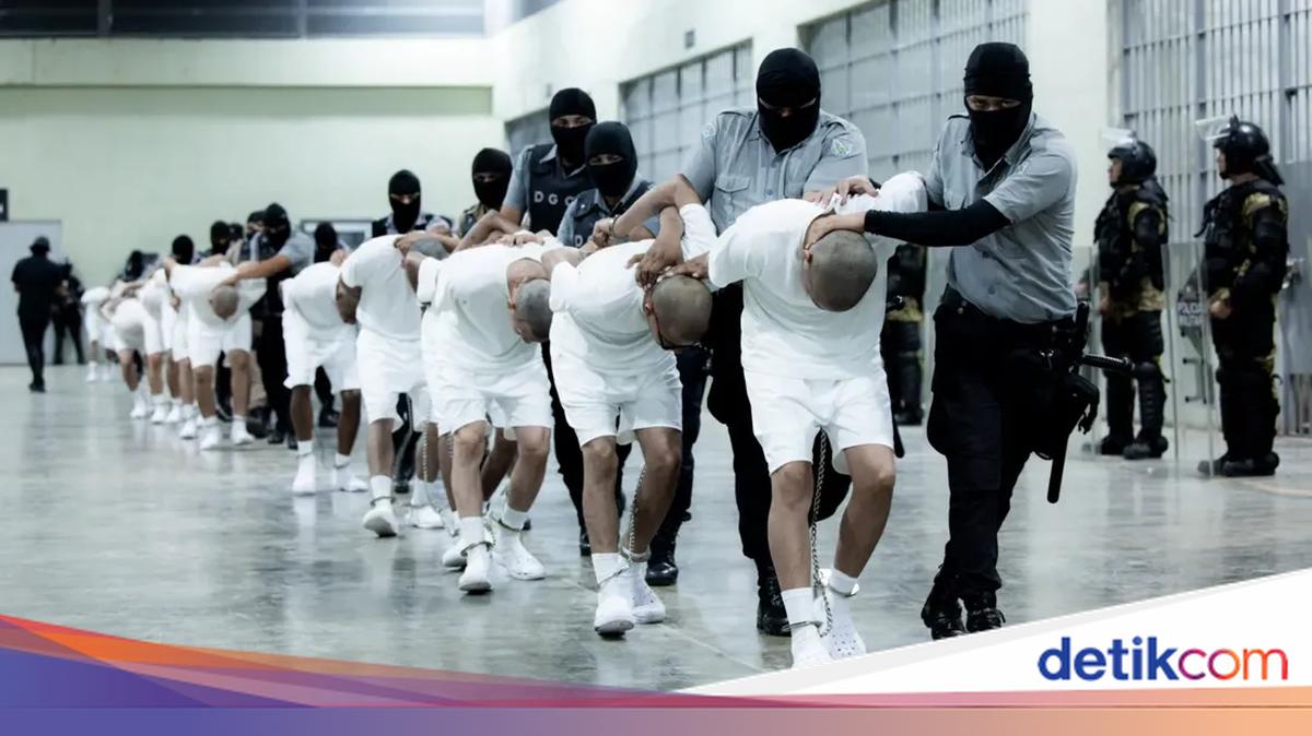 Lawan Pengadilan, Trump Kirim 238 Gangster Venezuela ke Penjara El Salvador