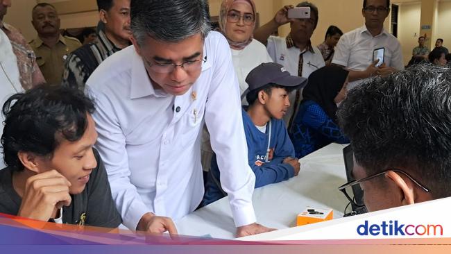 Menaker Yassierli Minta JKP Eks Pekerja Sritex Grup Cair Sebelum Lebaran