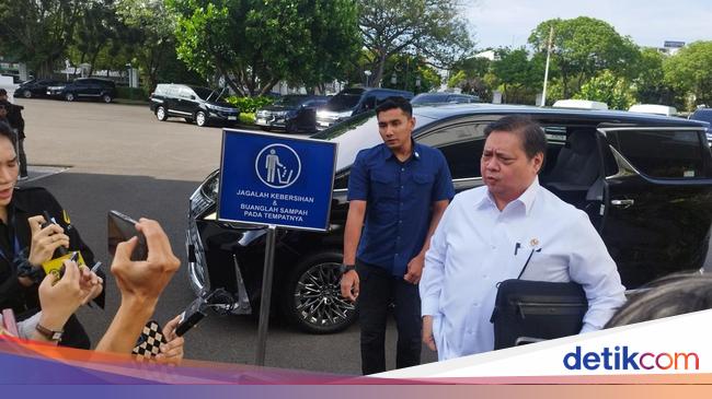 Airlangga Jamin Dirinya dan Sri Mulyani Tak Mundur dari Kabinet Prabowo