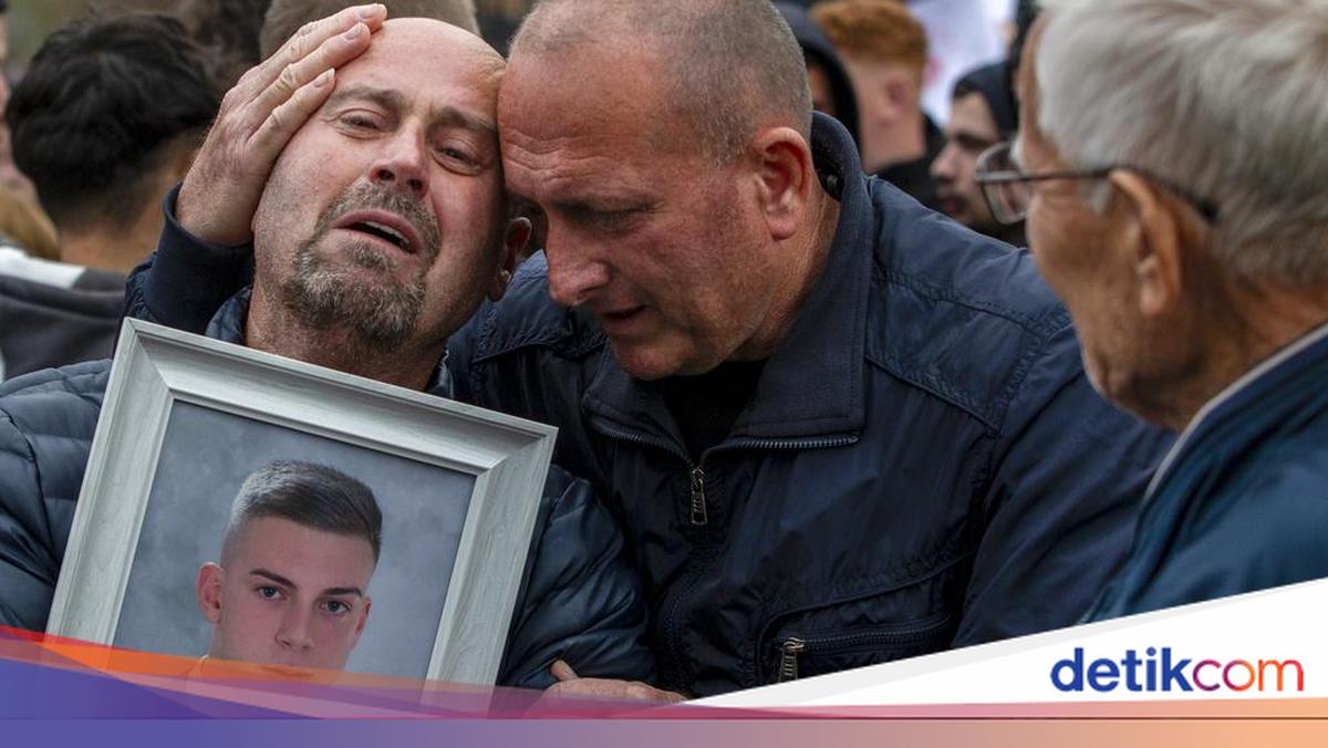 Tangis Pilu Keluarga Korban Kebakaran Kelab Malam di Makedonia Utara