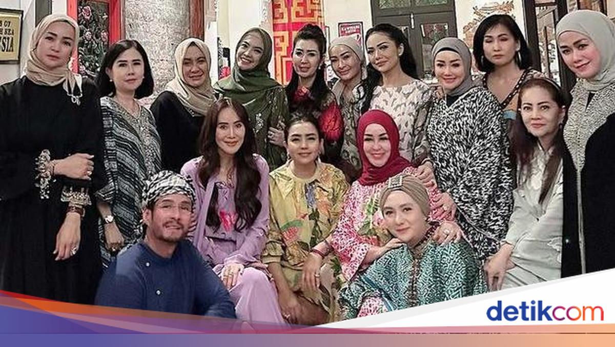 8 Foto Geng Artis 'Kepompong' Bukber, Dihadiri Mayangsari Hingga ...