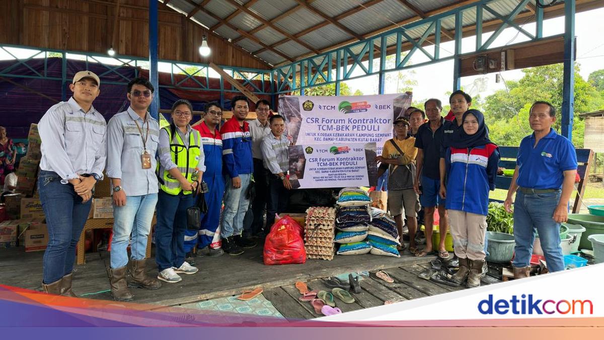 Rumah Ludes Terbakar, Puluhan Warga Kubar Dapat Bantuan dari Forum CSR