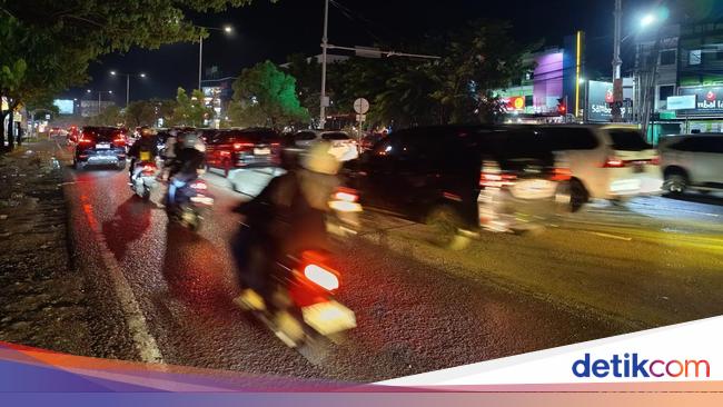 Macet di Jalan Perintis-Urip Makassar Berangsur Terurai Malam ini