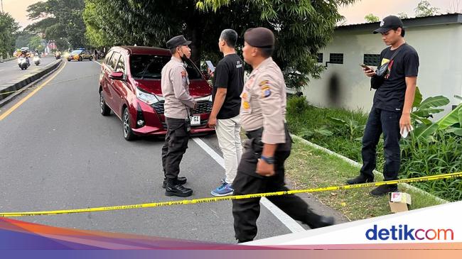 Terungkap! Ini Identitas Pria Tewas Penuh Luka Dalam Mobil di Ring Road Bantul