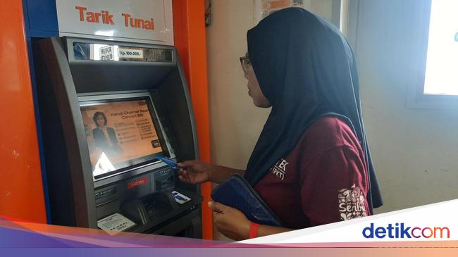 Tantangan Teras BRI Kapal Kenalkan Digitalisasi Layanan Perbankan