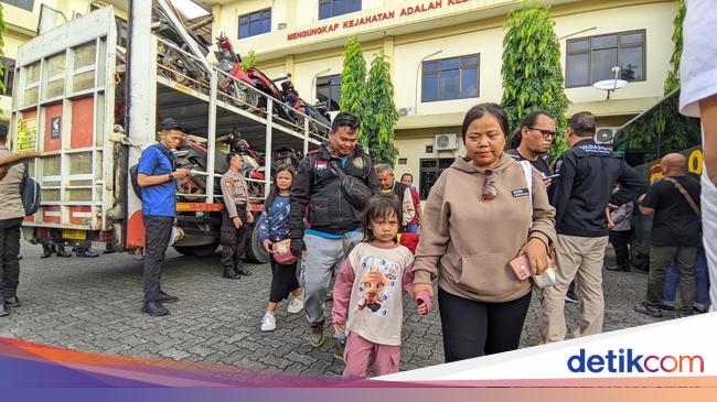 Semringah Peserta Valet and Ride Tiba di Semarang, Mudik Diantar Polisi