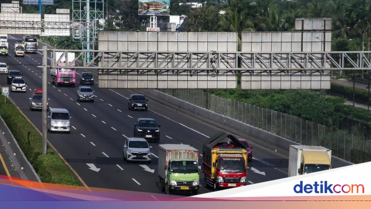 Resmi Naik! Ini Daftar Tarif Tol Tangerang-Merak