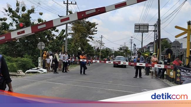 Polisi Ungkap Ada Kelalaian Petugas Palang di Laka Mobil Pemudik Vs KA