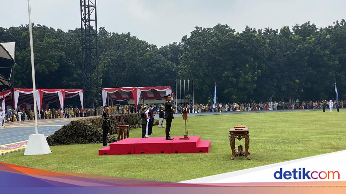 Panglima TNI Pimpin Pelantikan 805 Perwira Prajurit Karier