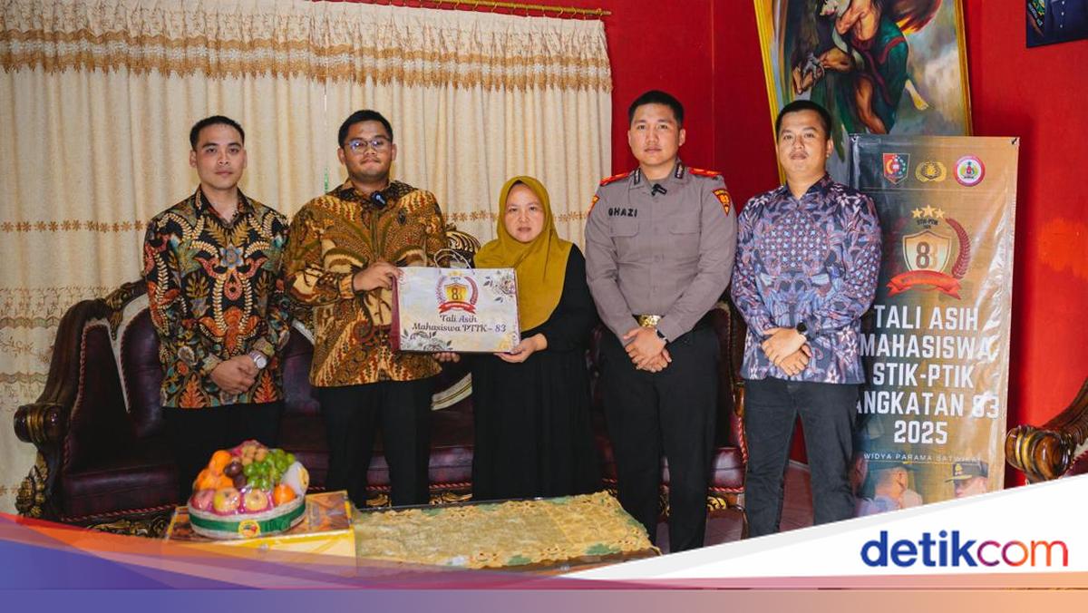 Mahasiswa STIK Angkatan 83 Beri Bantuan Keluarga 3 Polisi Korban Penembakan