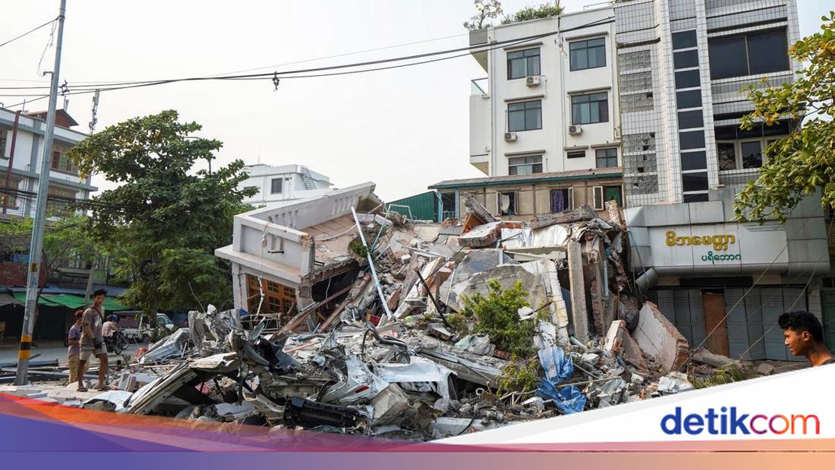Pemberontak Sebut Militer Myanmar Lanjutkan Pengeboman Saat Krisis Gempa