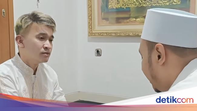 Momen Ruben Onsu Jadi Mualaf di Hari Lebaran