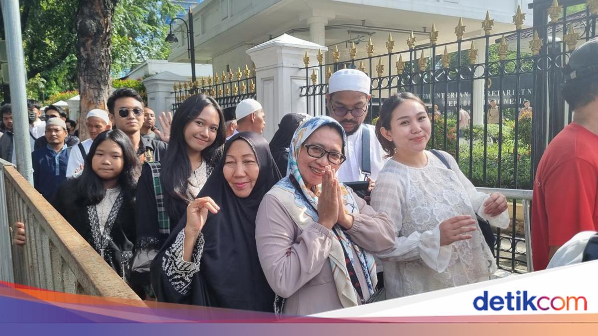 Warga Antusias ke Open House Istana: Pengen Sarapan Bareng Pak Prabowo