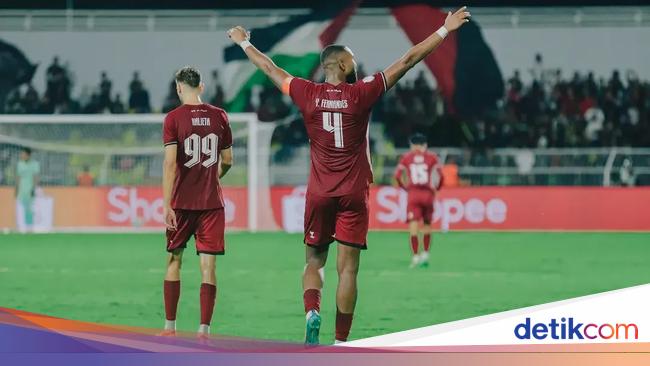 Klasemen Liga 1: Persib Bandung di Ambang Juara, PSM Aman dari Degradasi