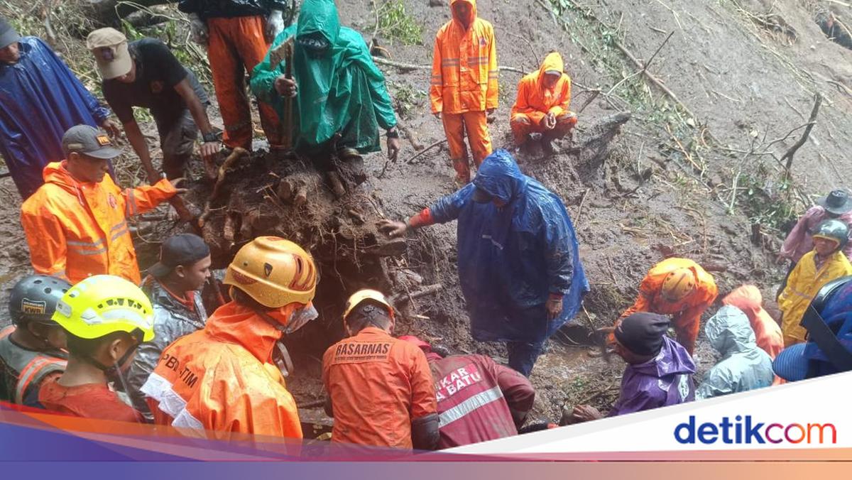 Khofifah Sampaikan Belasungkawa untuk 10 Korban Tewas Longsor Pacet-Cangar