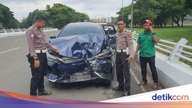 Alphard Crash: Soetta Electric Car Incident & Microsleep Claim - NewsyList