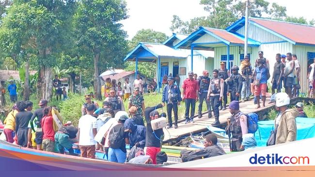 2 Pendulang Emas di Yahukimo Berhasil Dievakuasi Usai 8 Hari Sembunyi ...