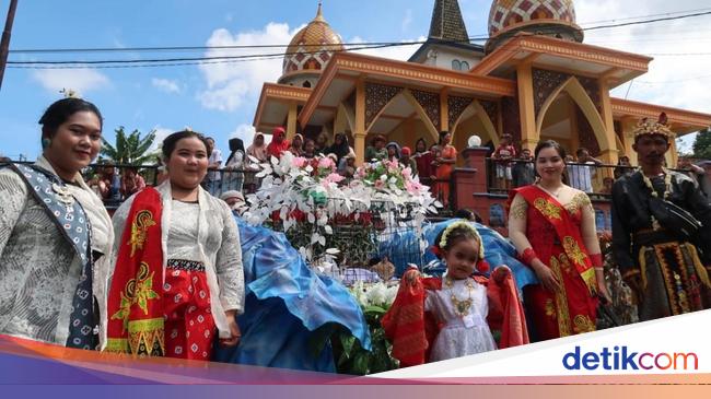 Ini Alasan di Balik Meriahnya Ulang Tahun 3 Kucing Banyuwangi