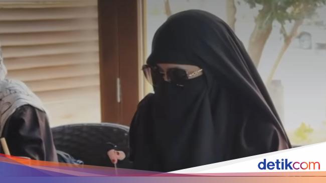 Kesabaran Umi Pipik Habis, Mau Kasih Efek Jera Usai Dibully 2 Netizen