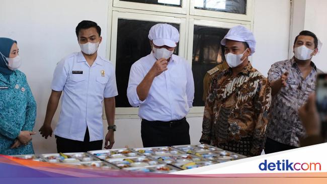 Cek MBG Posyandu di Palembang, Menteri Wihaji: Ternyata Sudah Jalan