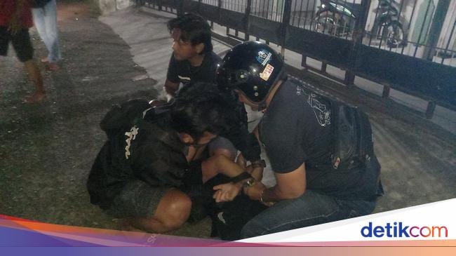 Polisi Bekuk Residivis Narkoba Saat Nunggu Pembeli di Mataram