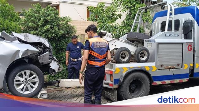 Masih Anak-anak, Ini Sanksi Pengemudi Innova Pelaku Tabrak Lari di Surabaya Masih Anak-anak, Ini Sanksi Pengemudi Innova Pelaku Tabrak Lari di Surabaya