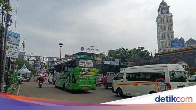 One Way Puncak Bogor Berakhir, Lalin di Simpang Gadog Padat