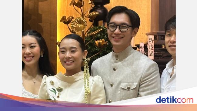 8 Foto Pernikahan Brandon Salim & Dhika Himawan, Tampil Dengan Busana ...