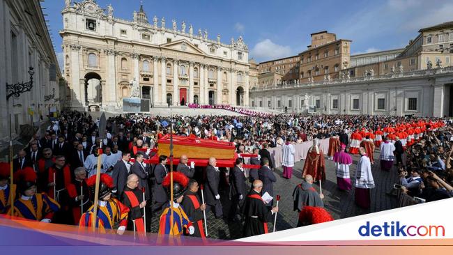 Pemakaman Paus di Roma Akan Dijaga Ketat: Lockdown-Zona Larang Terbang
