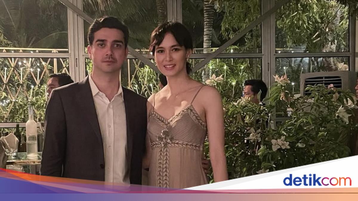 Fachri Albar dan Renata Sudah Cerai Sejak Februari 2025