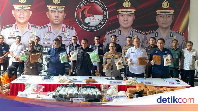 Polda Metro Bongkar 1.566 Kasus Narkoba, 211 Kg Ganja-25 Kg Sabu Disita