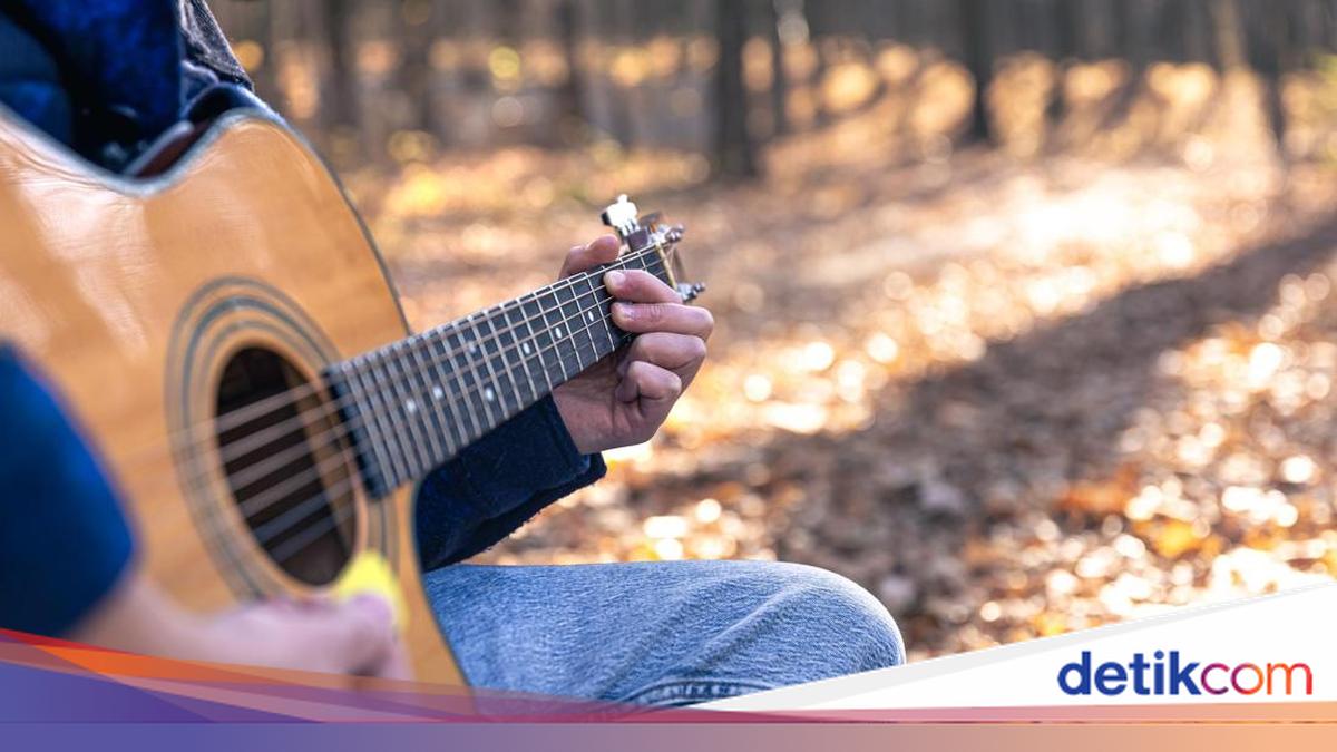 15 Lagu Perpisahan Sedih untuk Sekolah, Teman Kerja, hingga Purna Tugas