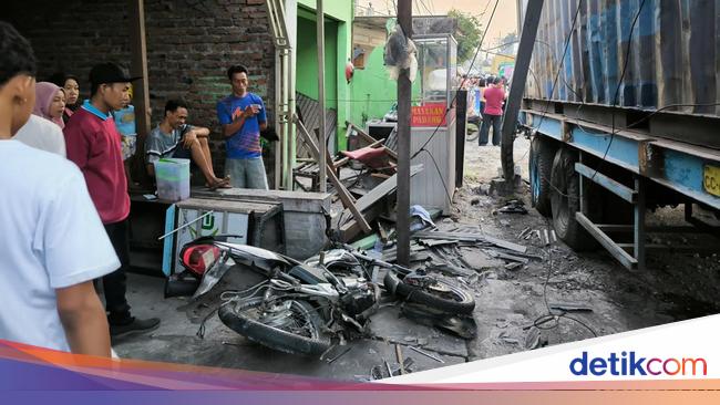 7 Fakta Tragis Truk Ugal-ugalan Tewaskan Pemotor di Gresik