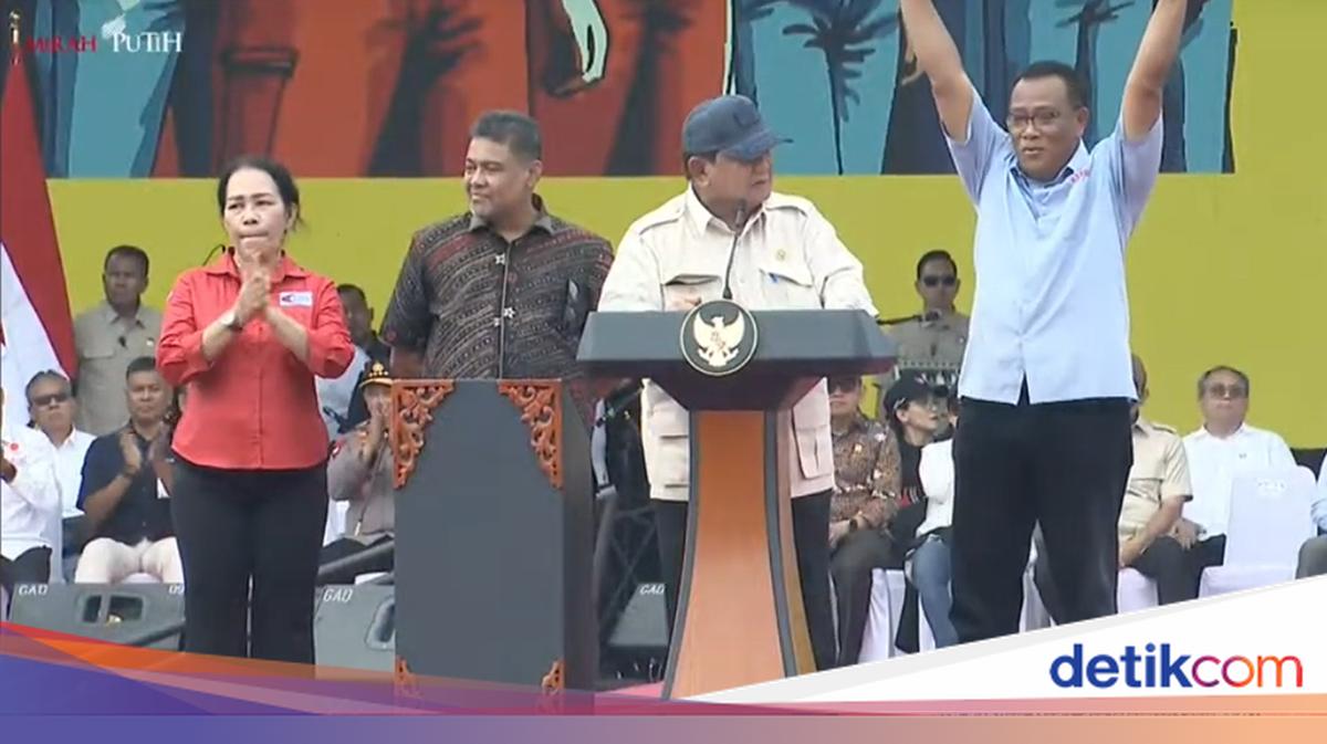 Prabowo Heran di Indonesia Ada Demo Dukung Koruptor